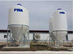 Plastic Feed Bins for Sale | Poly Grain Hopper Bins